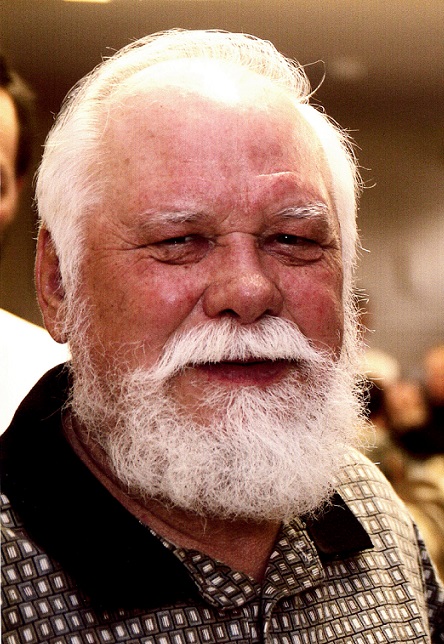 Don Munn – Eagleson Funeral Home